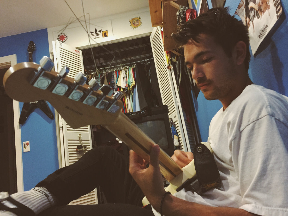 "Racing" by CASTLEBEAT – Jetty